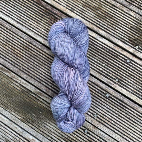 Blue grey (4 ply) | Strawberry Patches